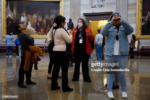 Us Capitol Visitors Center Photos And Premium High Res Pictures Getty