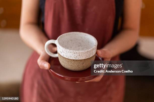 Brazilian Pottery Photos Et Images De Collection Getty Images