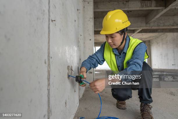 Fiber Optic Construction Photos And Premium High Res Pictures Getty