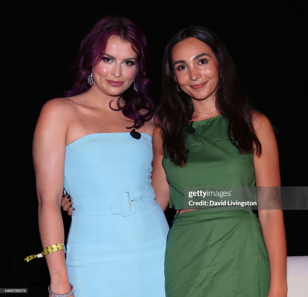 Abigail Barlow and Emily Bear of Barlow & Bear attend 2022 VidCon at ... Abigail Barlow and Emily Bear of Barlow & Bear attend 2022 VidCon at ...