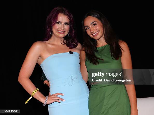 Abigail Barlow and Emily Bear of Barlow & Bear attend 2022 VidCon at ... Abigail Barlow and Emily Bear of Barlow & Bear attend 2022 VidCon at ...