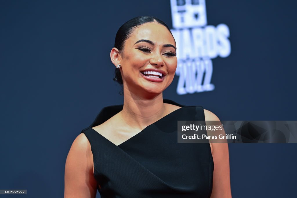 Tamera Tee Kissen Attends The 2022 Bet Awards At Microsoft Theater