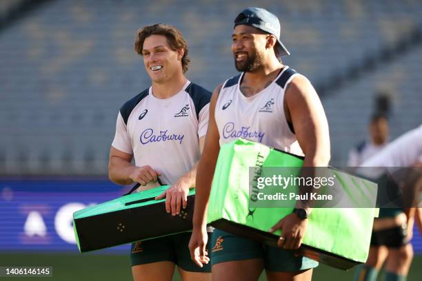Australian Captains Run Photos And Premium High Res Pictures Getty Images