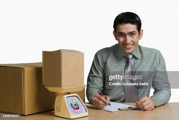 Measure Box Photos and Premium High Res Pictures - Getty Images Measure Box Photos and Premium High Res Pictures - Getty Images