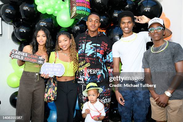 Actors Navia Robinson Laya Deleon Hayes Issac Ryan Brown And Guests