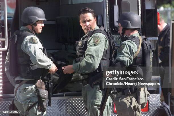 San Mateo Sheriff Photos and Premium High Res Pictures - Getty Images San Mateo Sheriff Photos and Premium High Res Pictures - Getty Images