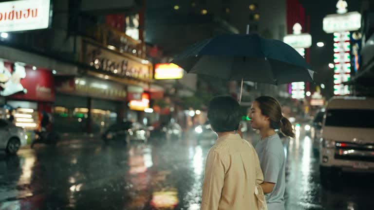 755 Mother Son Shower Stock Videos Footage And 4k Video Clips Getty