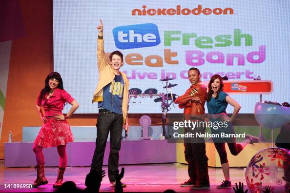 Nickelodeons The Fresh Beat Band Shout Marina Kiki And Twist