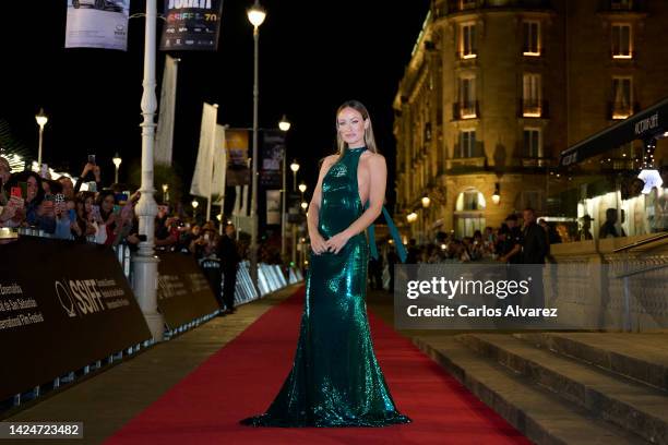 Olivia Darling Photos Et Images De Collection Getty Images