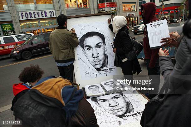 5,988 Trayvon Martin Photos & High Res Pictures - Getty Images 5,988 Trayvon Martin Photos & High Res Pictures - Getty Images