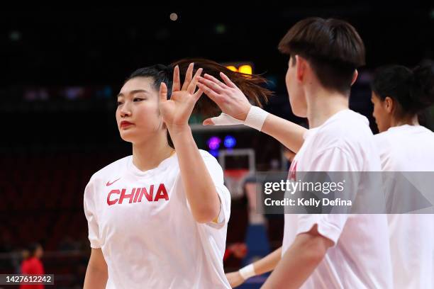 Li Meng Basketball Photos Et Images De Collection Getty Images