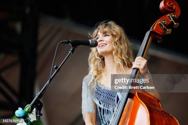 Molly Tuttle Photos And Premium High Res Pictures Getty Images