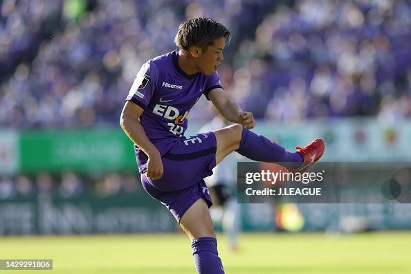 Makoto MITSUTA of Sanfrecce Hiroshima in action during the J.LEAGUE ... Makoto MITSUTA of Sanfrecce Hiroshima in action during the J.LEAGUE ...