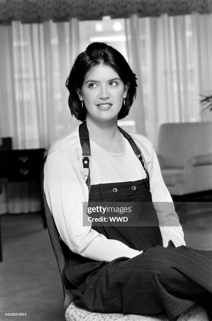 Phoebe Cates Poses For Portraits In July Of 1994 News Photo Getty Images