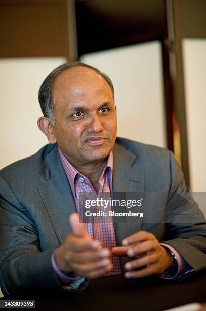 Adobe Ceo Shantanu Narayen Launches Creative Suite 6 Photos And Premium