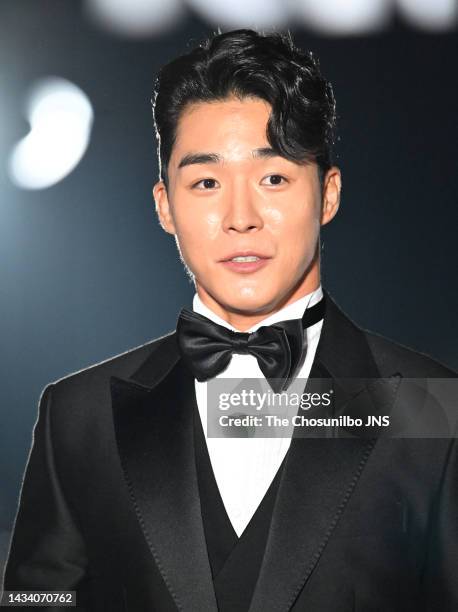 Seo Jun Photos And Premium High Res Pictures Getty Images