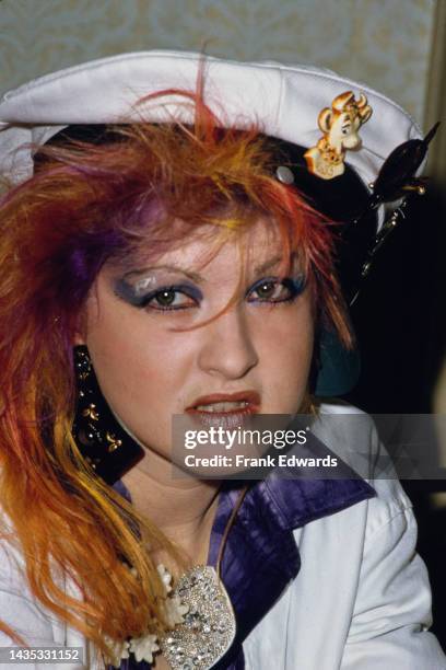Cyndi Lauper - MollyConnel Cyndi Lauper - MollyConnel