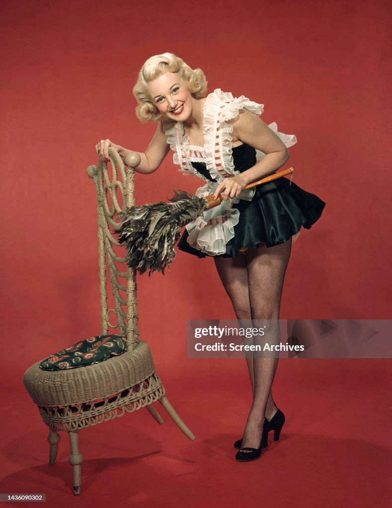 Jan Sterling Wearing A Maid Costume Circa 1950 News Photo Getty Images