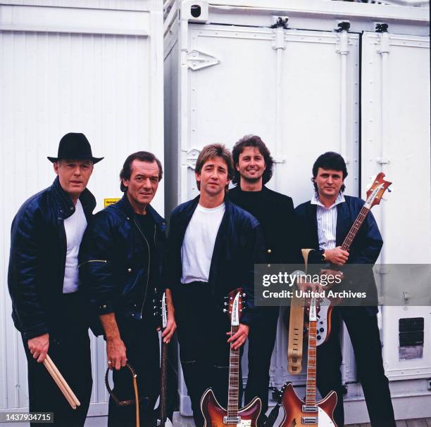 Britische Band Photos And Premium High Res Pictures Getty Images