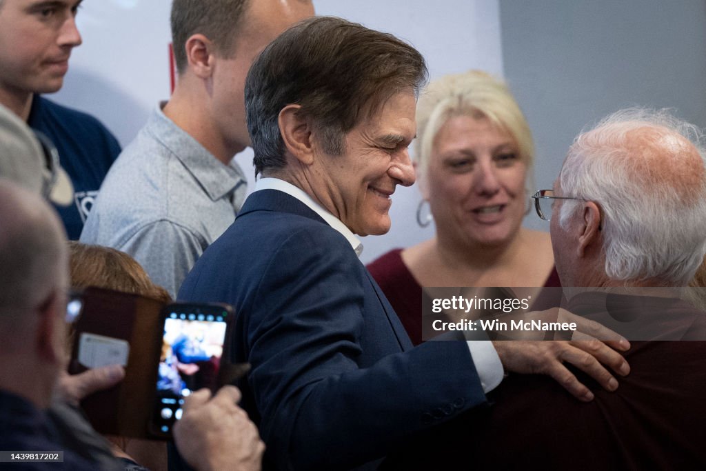Republican U S Senate Candidate Dr Mehmet Oz Speaks To Supporters