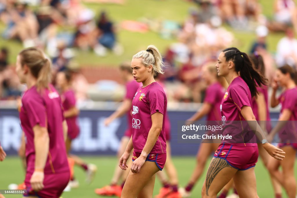 Orla Odwyer Of The Lions Warms Up Ahead Of The Aflw Grand Final