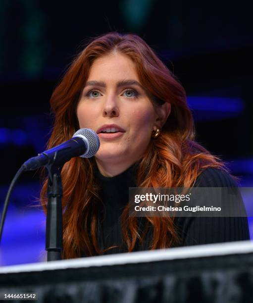 Claire Robbins Photos And Premium High Res Pictures Getty Images