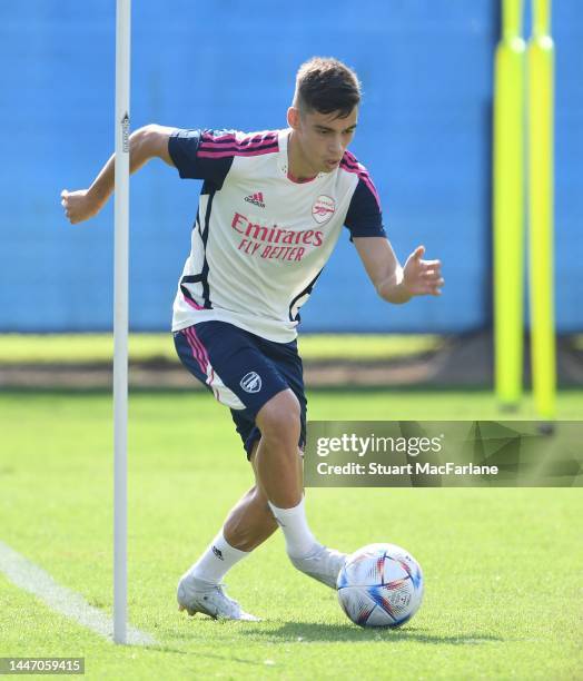 Catalin Cirjan Arsenal Photos and Premium High Res Pictures - Getty Images Catalin Cirjan Arsenal Photos and Premium High Res Pictures - Getty Images