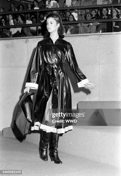 Janice Dickinson Photos Photos And Premium High Res Pictures Getty Images