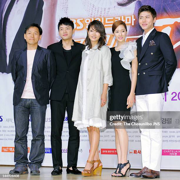 Seung Eun Kim Photos And Premium High Res Pictures Getty Images