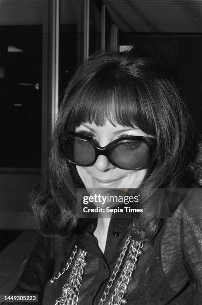 71 Samantha Jones Singer Photos And High Res Pictures Getty Images