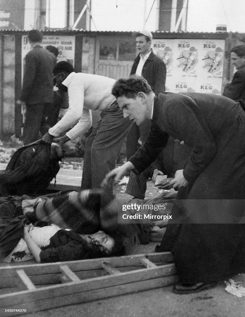 The 1955 Le Mans disaster of 11th June 1955 during the 24 Hours of Le ... The 1955 Le Mans disaster of 11th June 1955 during the 24 Hours of Le ...