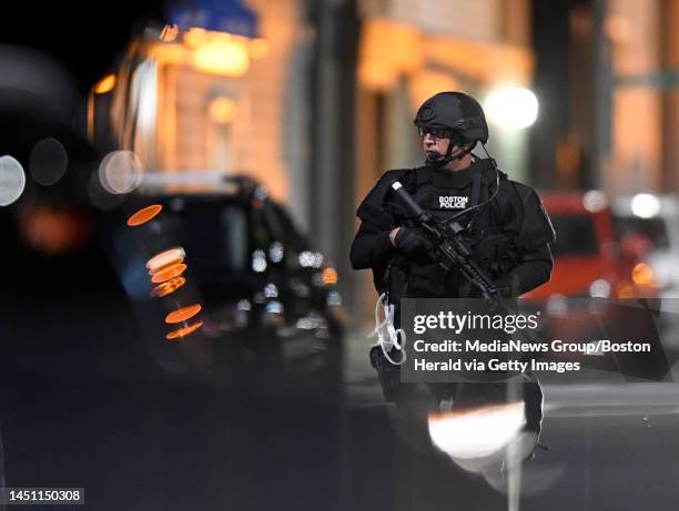 Boston Police Department Swat Team Photos And Premium High Res Pictures Getty Images