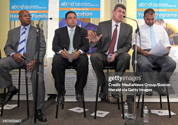 87 Charles Clemons Photos & High Res Pictures - Getty Images 87 Charles Clemons Photos & High Res Pictures - Getty Images