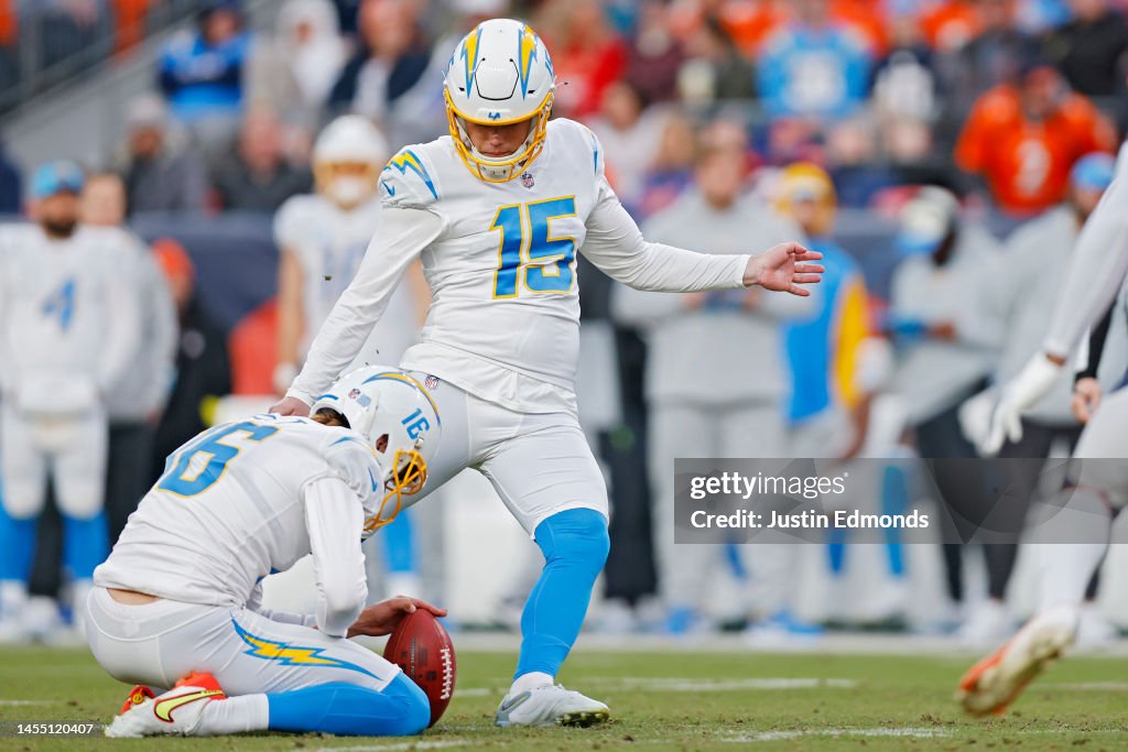 Cameron Dicker Of The Los Angeles Chargers Kicks A Field Goal During News Photo Getty Images