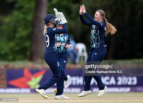 Ryana Macdonald Gay Of England Celebrates The Wicket Of Sylvia News Photo Getty Images
