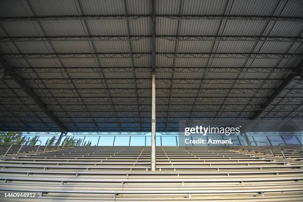 Empty Stands At A Rodeo Arena 이미지 (1460944912) - 게티이미지뱅크