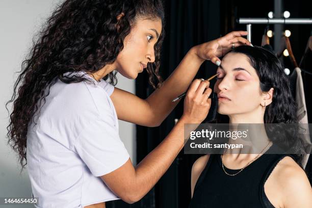 Common Mistakes Aspiring Makeup Artists Make and How to Avoid Them