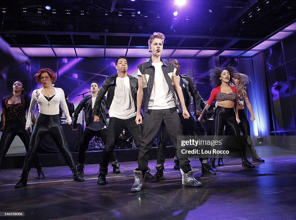 THE VIEW - Global music superstar Justin Bieber performs live... News ... THE VIEW - Global music superstar Justin Bieber performs live... News ...