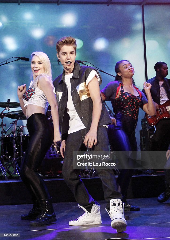 THE VIEW - Global music superstar Justin Bieber performs live... News ... THE VIEW - Global music superstar Justin Bieber performs live... News ...
