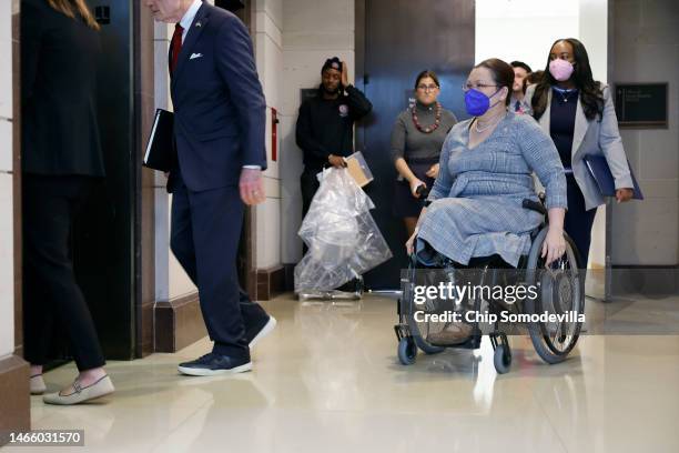 Senator Duckworth Photos And Premium High Res Pictures Getty Images