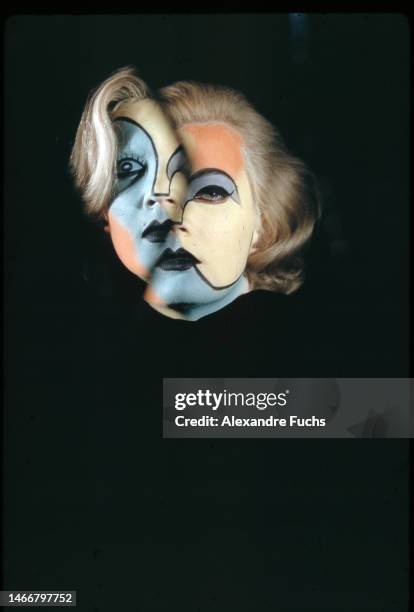 2793 Gena Roland Photos And High Res Pictures Getty Images
