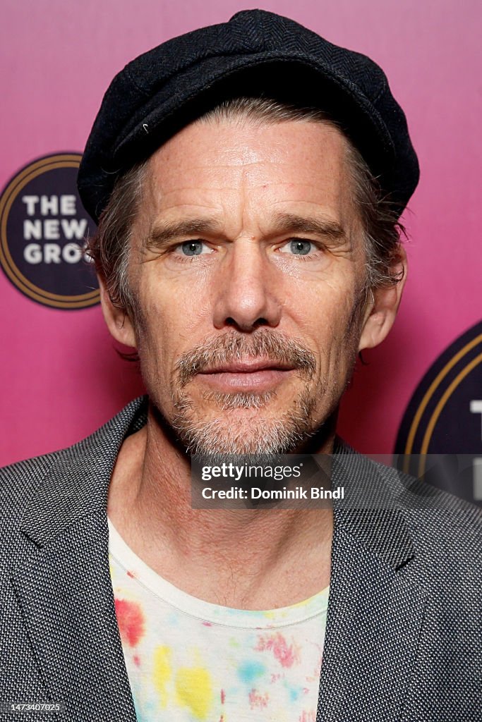 Ethan Hawke Attends The New Group Annual Gala 2023 At The Edison News Photo Getty Images