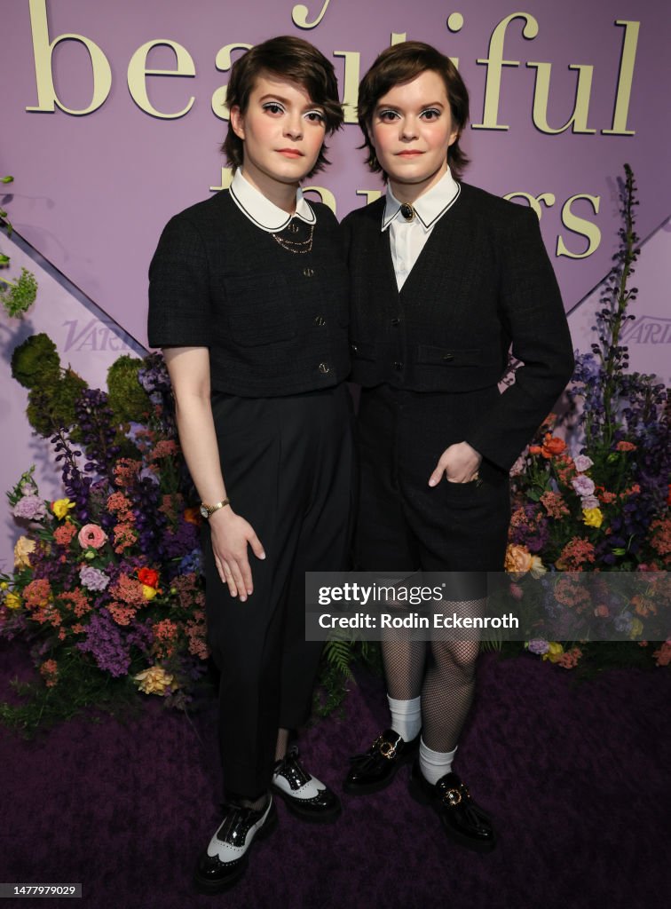 Emily Hinkler And Elizabeth Hinkler Attend The Los Angeles Premiere