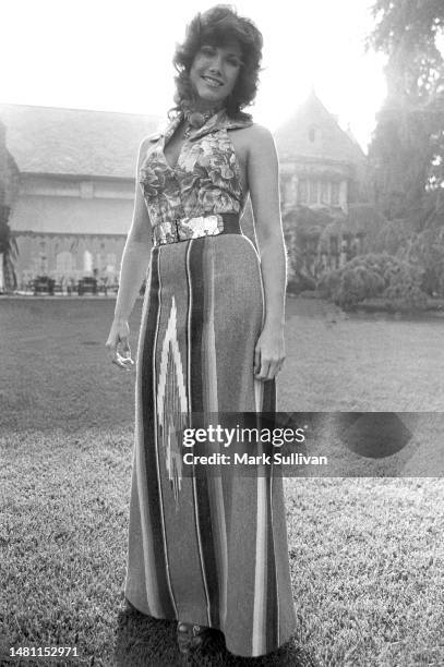 Barbi Benton Photos Photos And Premium High Res Pictures Getty Images