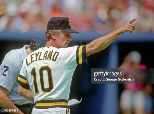 Jim Leyland Pirates Photos And Premium High Res Pictures - Getty Images