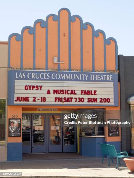 The Las Cruces Community Theater building facade 이미지 (1495659062) - 게티이미지뱅크