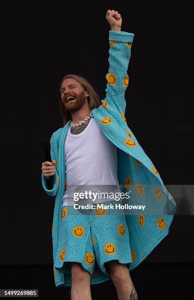 Sam Ryder performs at the Isle Of Wight Festival 2023 at Seaclose ... Sam Ryder performs at the Isle Of Wight Festival 2023 at Seaclose ...