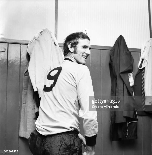 Derek Dougan Photos and Premium High Res Pictures - Getty Images Derek Dougan Photos and Premium High Res Pictures - Getty Images