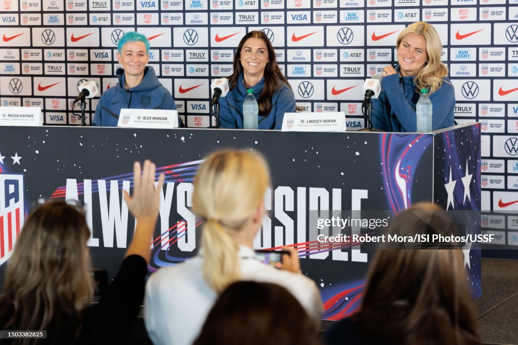 Megan Rapinoe Alex Morgan And Lindsey Horan Speak To Media Members