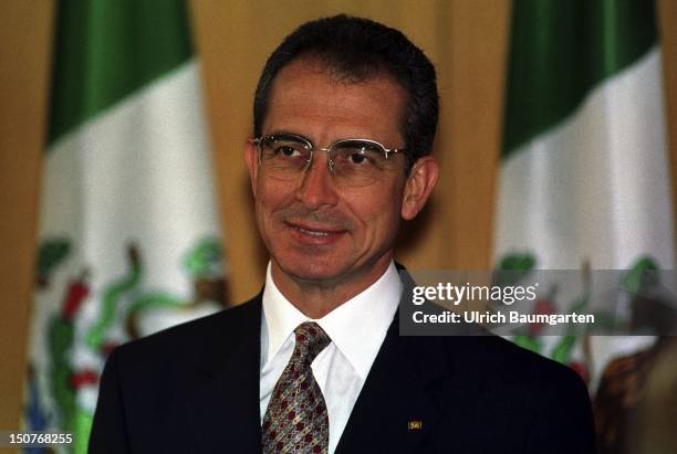 Ernesto Zedillo Ponce De Leon Photos and Premium High Res Pictures ... Ernesto Zedillo Ponce De Leon Photos and Premium High Res Pictures ...